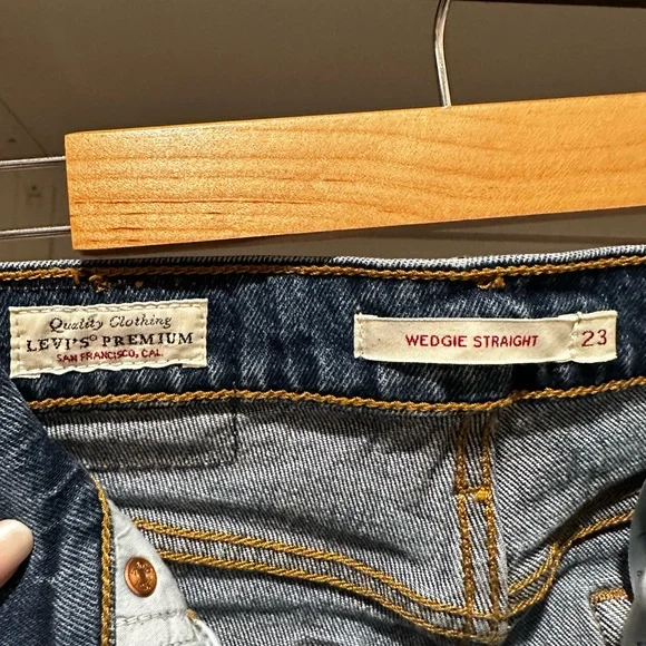 Levi's | Jeans | Levis Wedgie Straight Short | Poshmark